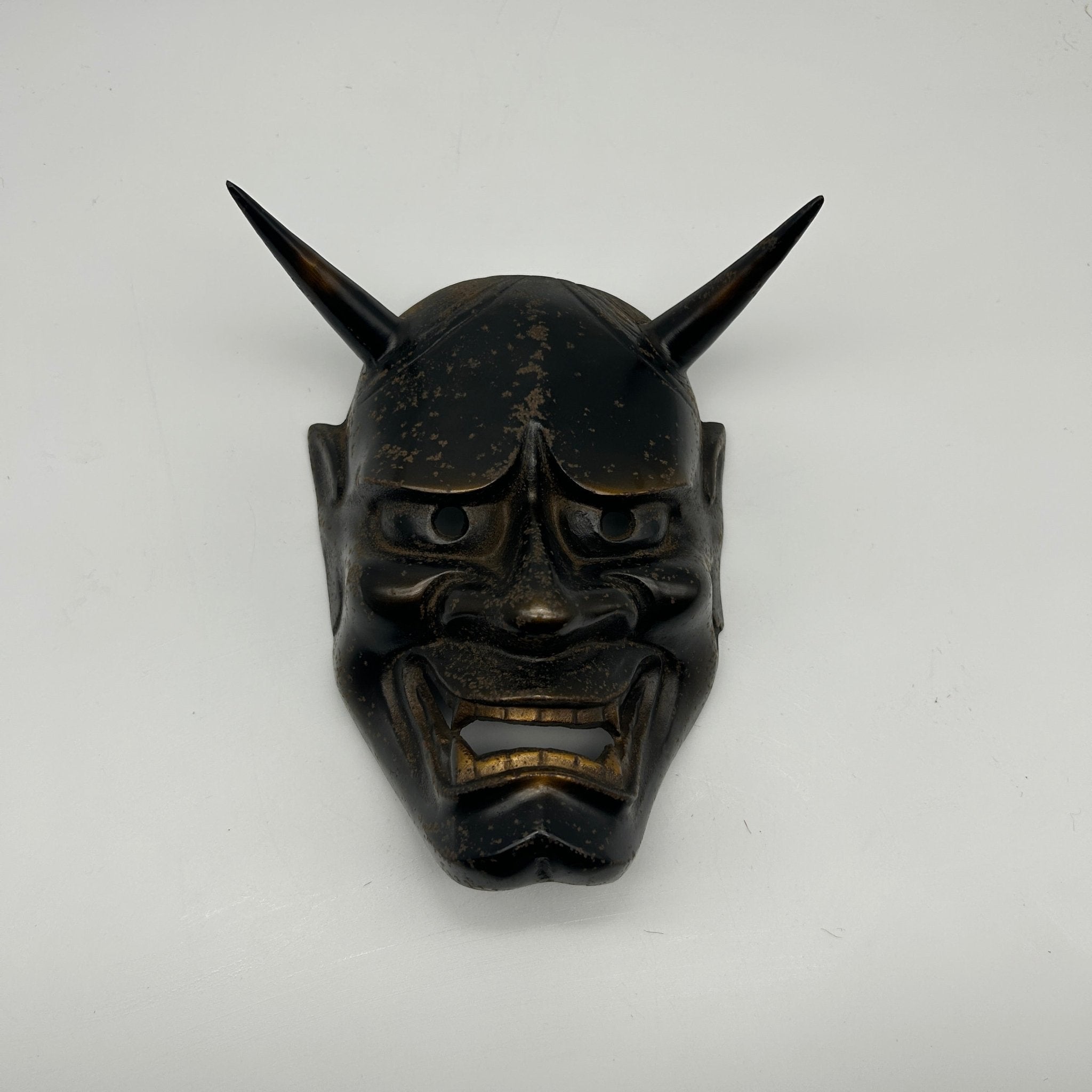 The History and Meaning of the Japanese Hannya Mask – Wabisabi Mart